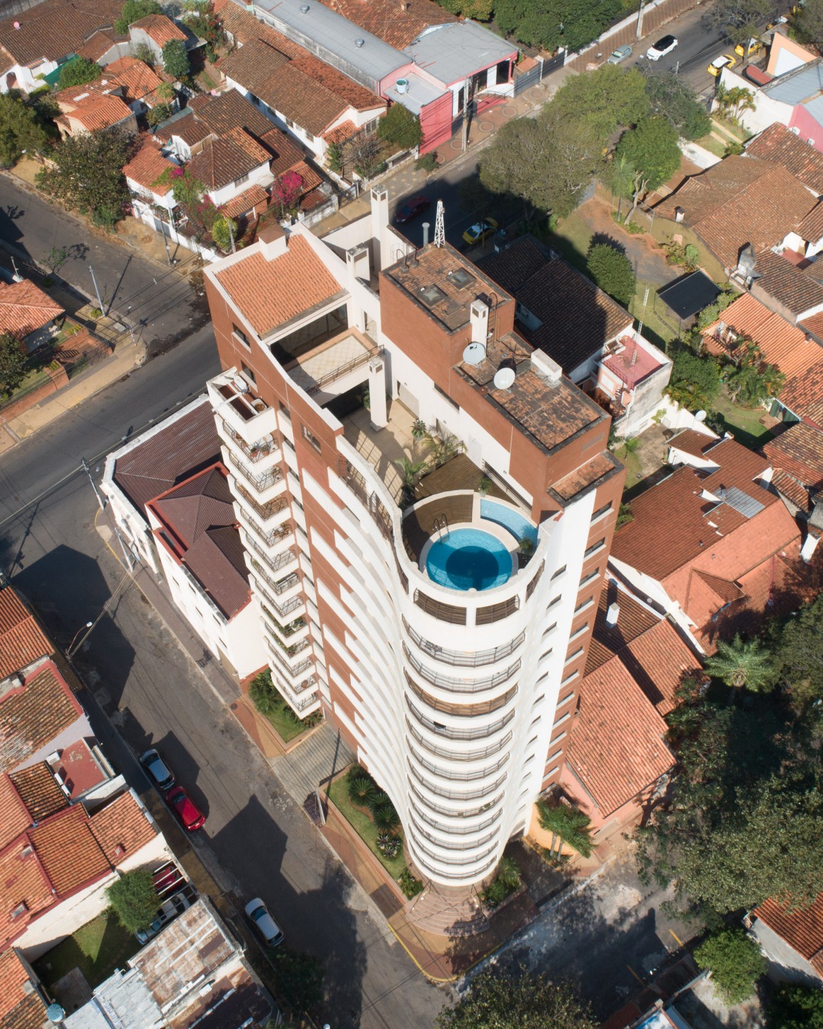 Gonzalez Acosta y Wood - Edificio Balcones del Parque
